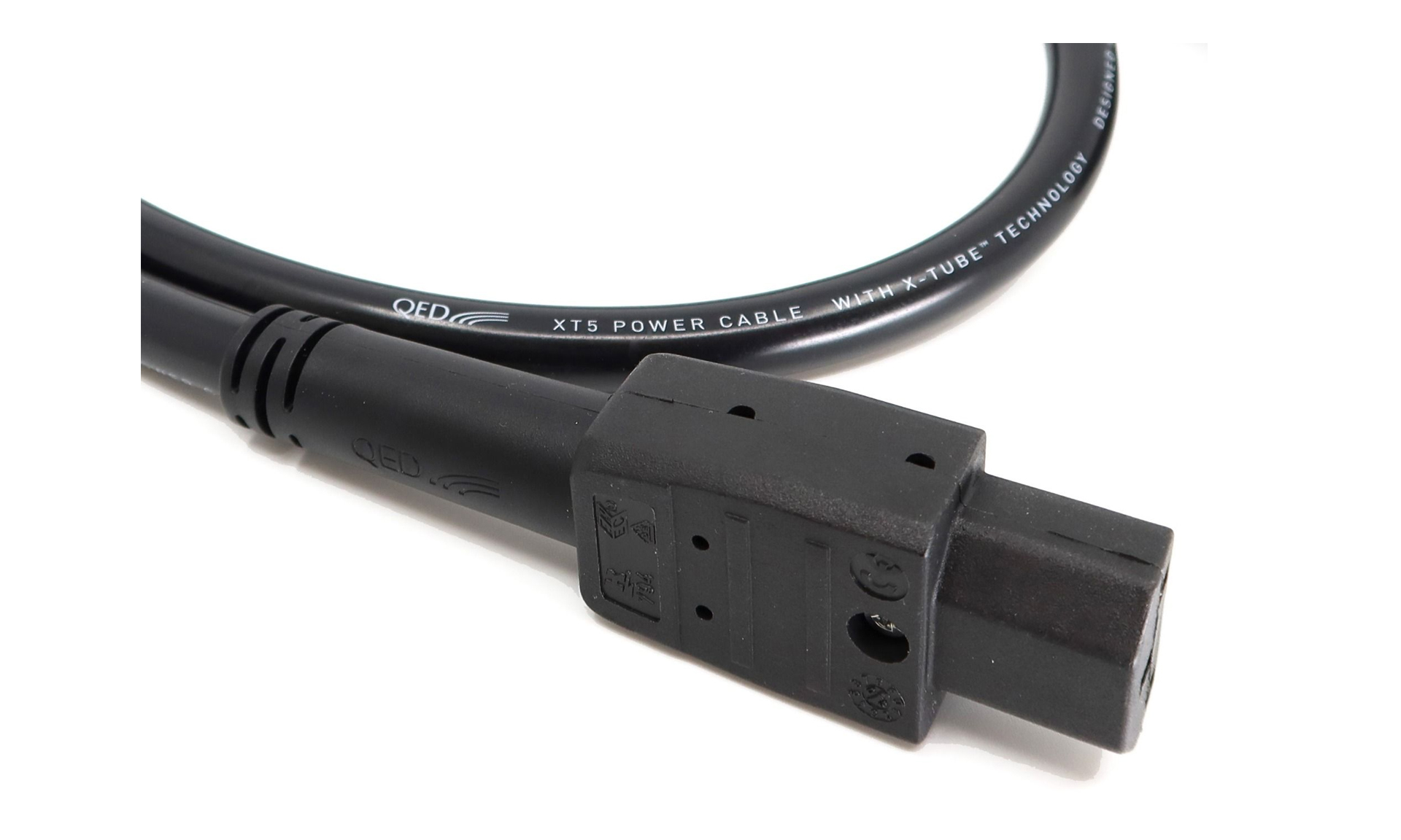 QED – XT5 Power Cable - Style Sound - Tienda Alta Fidelidad en Barcelona